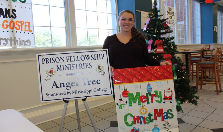 Angel Tree Ministry Helps Children of Prisoners - MageeNews.com