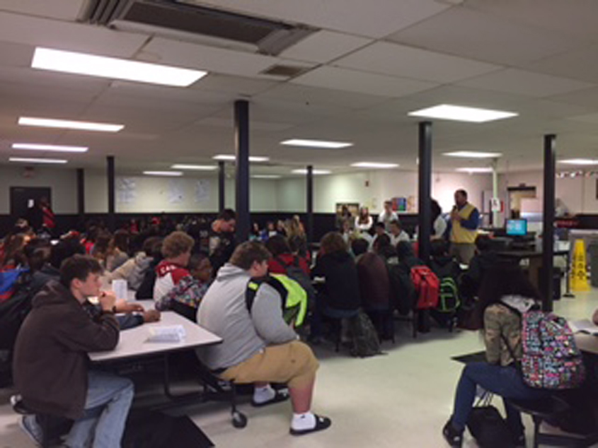 Dr. Huffman Speaks on Career & Technical Courses - MageeNews.com