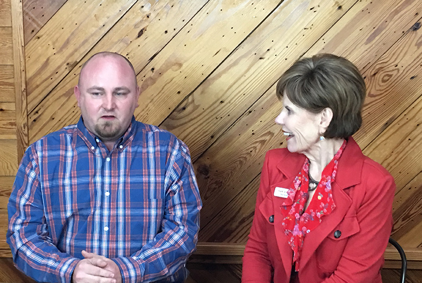 Pro Wrestler Robert Wadsworth on MageeNews.com Uncut - MageeNews.com