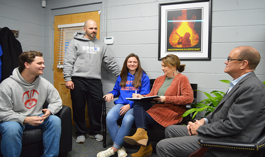 Simpson Academy Artfully Balances Academics and Athletics - MageeNews.com
