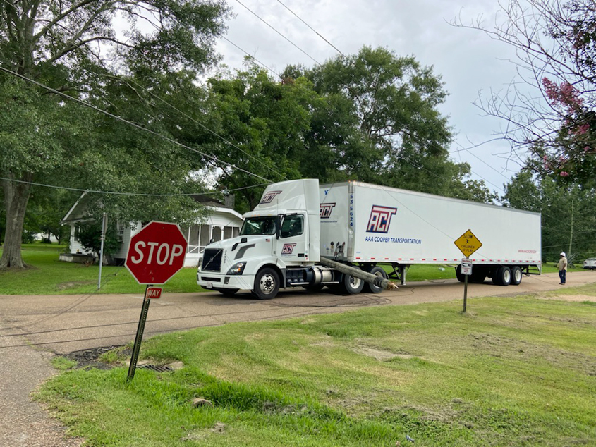 What Does No 18-Wheelers on Streets Mean - MageeNews.com