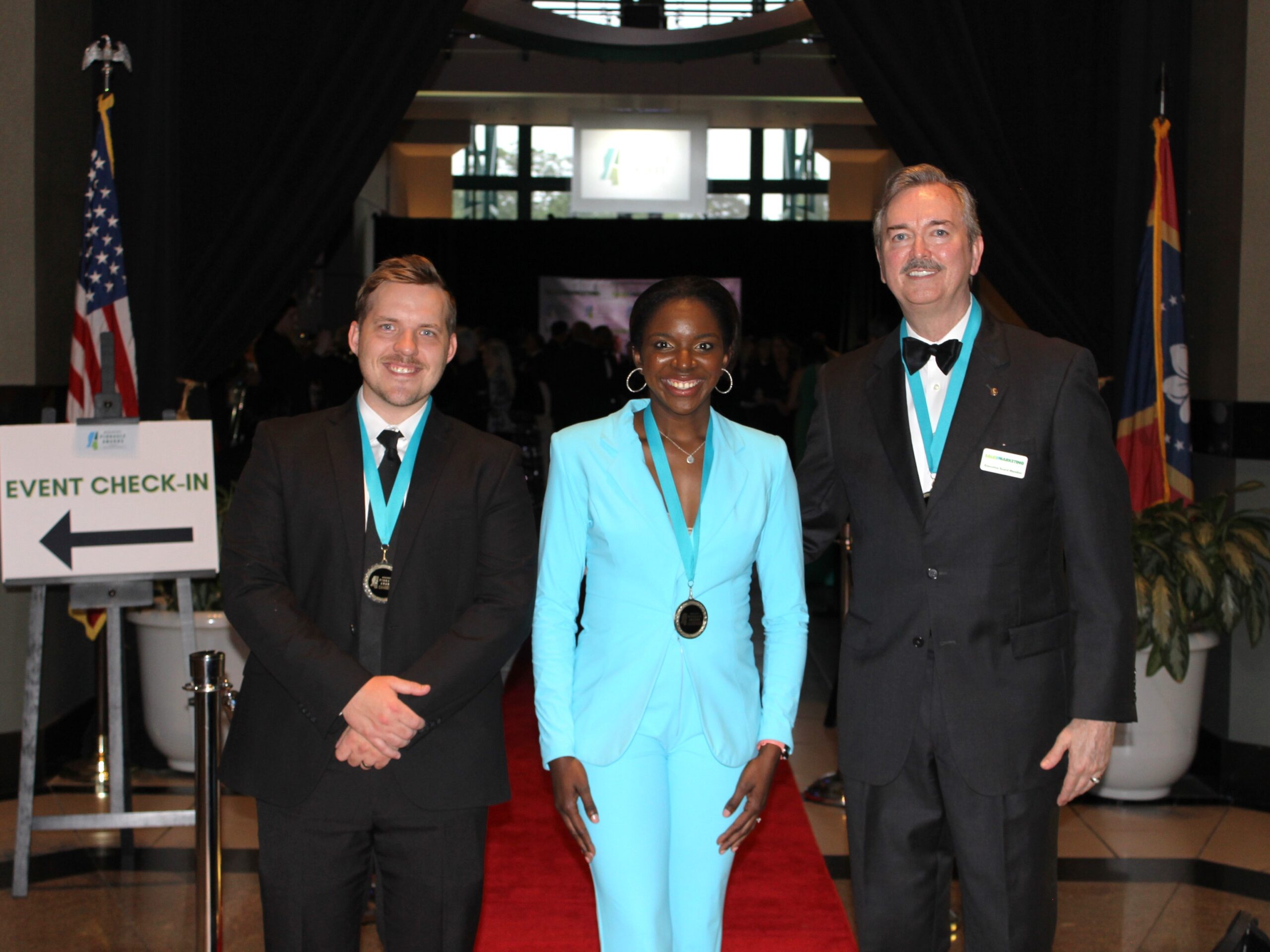 WCUCOM associate dean receives Pinnacle leadership award - MageeNews.com