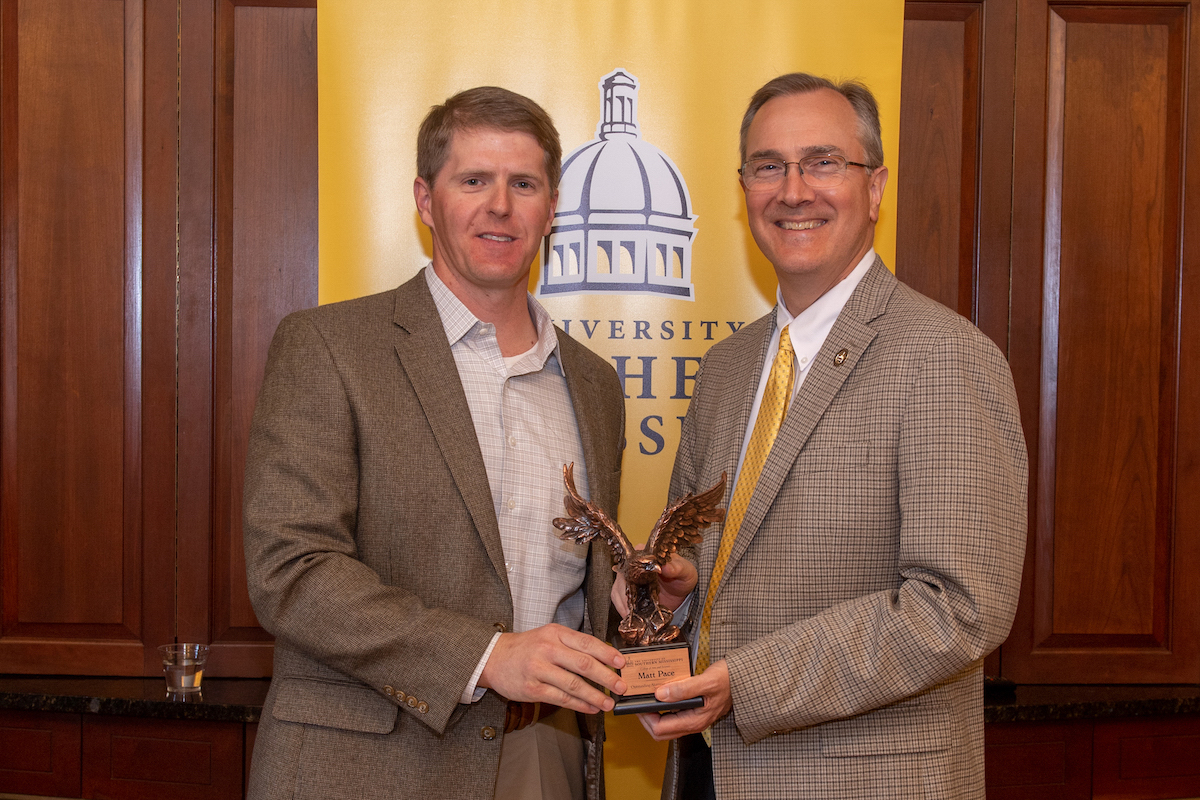 USM College of Arts and Sciences Announces Alumnus of the Year ...
