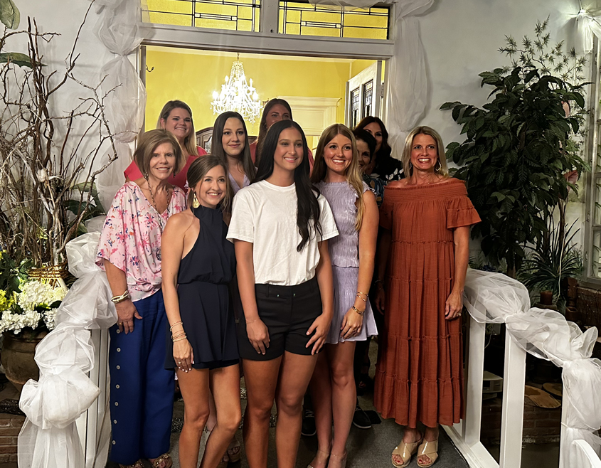 We Love You Carson!!! Magee’s Miss Hospitality - MageeNews.com