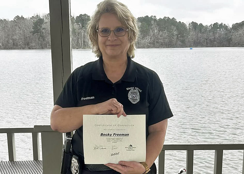Magee Officer Becky Freeman graduates from the National DARE Program ...