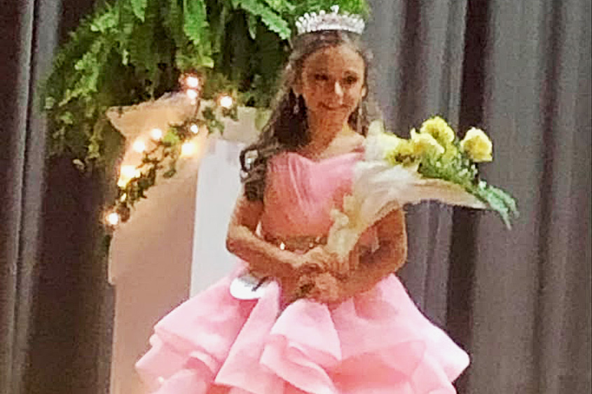 Gracie Lou Daughdrill chosen Most Beautiful 1st/2nd grade @ Mendenhall ...