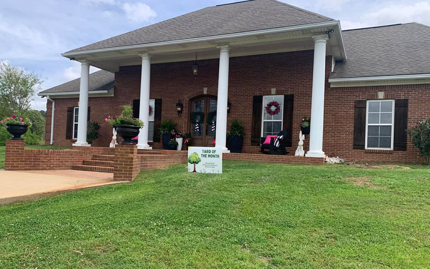 Allen and Shannon Welch’s home recognized as Mendenhall Women’s Club ...